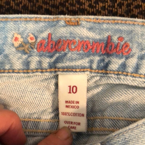 Abercrombie & Fitch | Jeans | Abercrombie Fitch Mackenzie Stretch Jeans ...